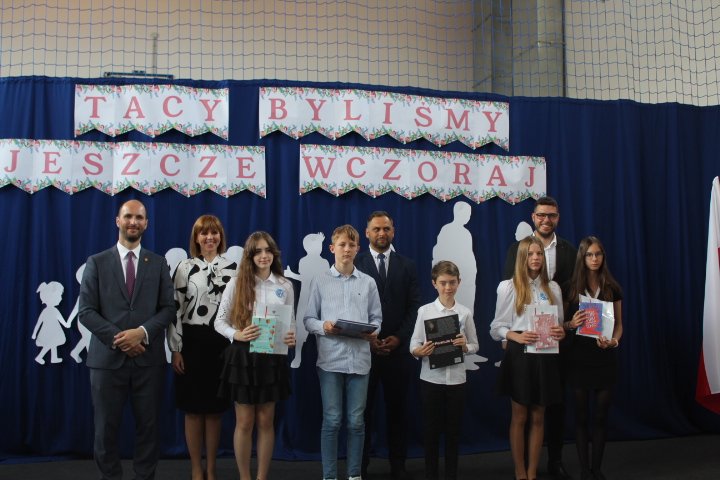 Zakończenie roku szkolnego 2022/2023 - Szkoła Podstawowa w Głuchowie